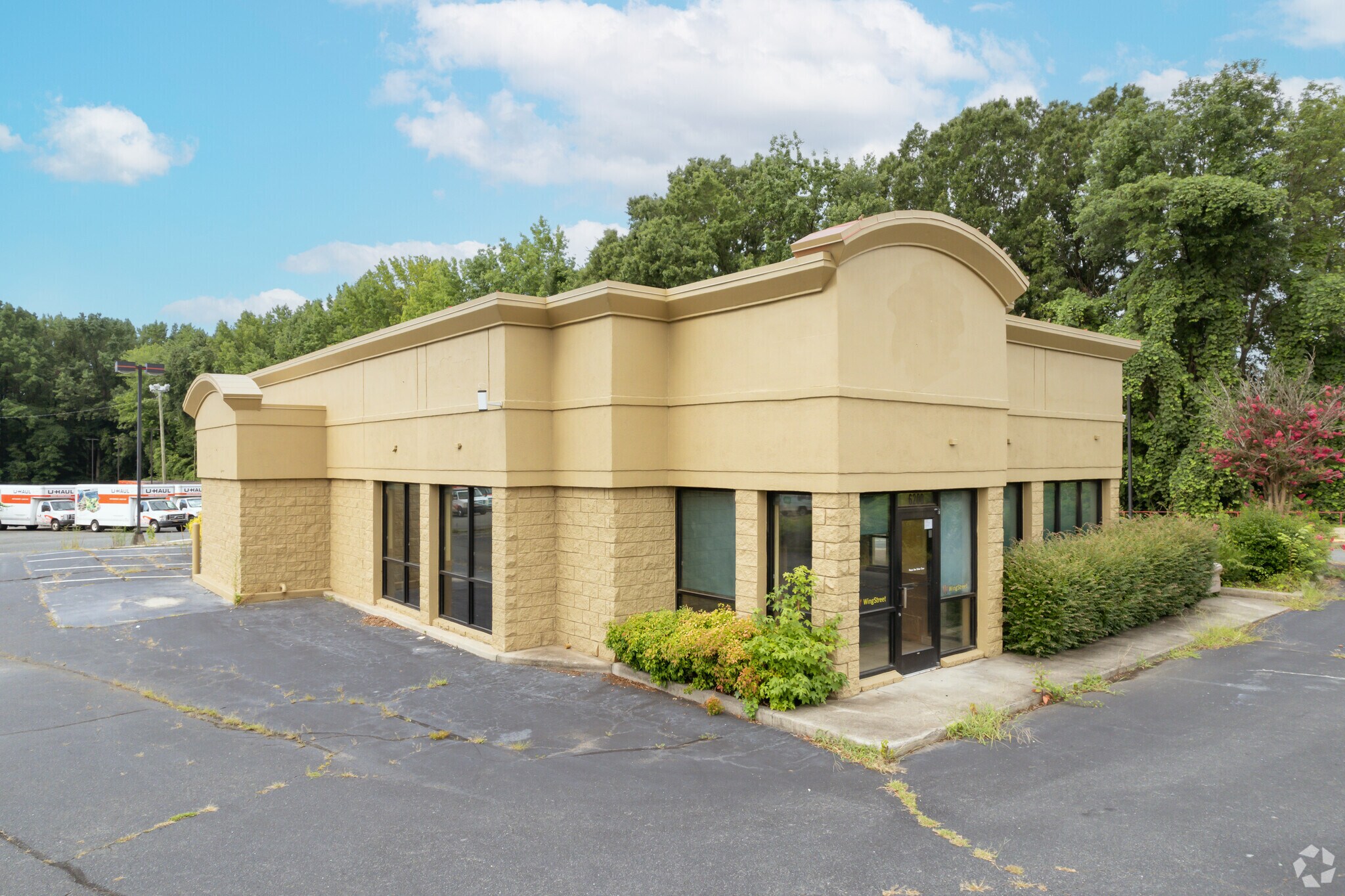 6200 Albemarle Rd, Charlotte, NC 28212 | LoopNet