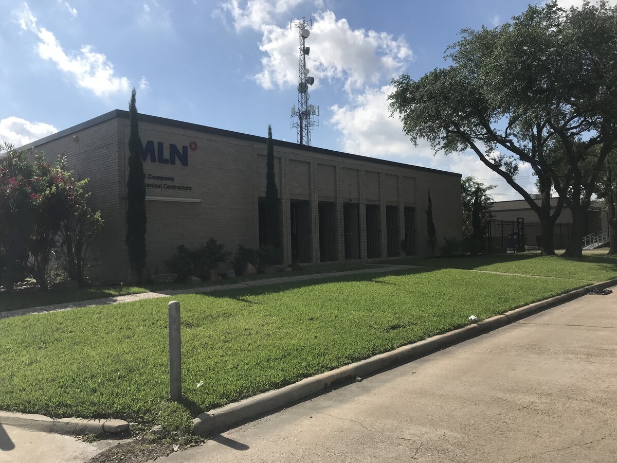 3931 Ann Arbor Dr, Houston, TX 77063 | LoopNet