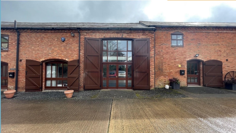 Broadwell, Rugby, CV23 8HF | LoopNet