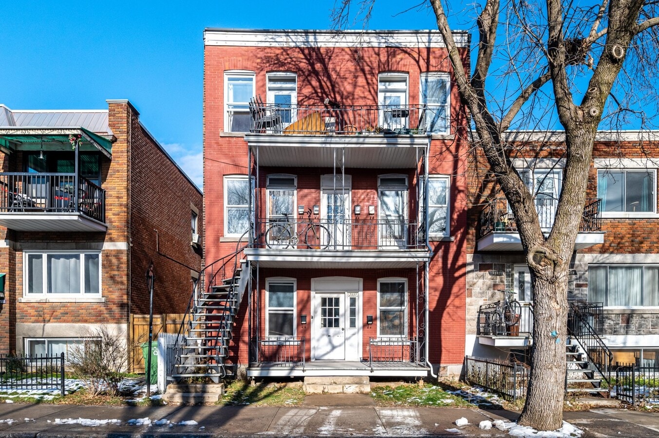 2543-2551 Av Letourneux, Montréal, QC H1V 2P3 | LoopNet