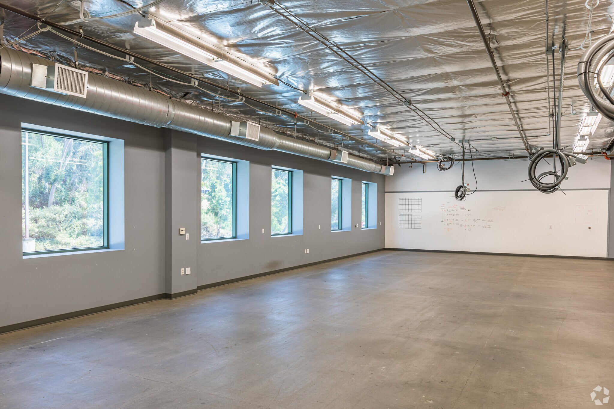 1 Viper Way, Vista, CA 92081 - Industrial for Lease | LoopNet