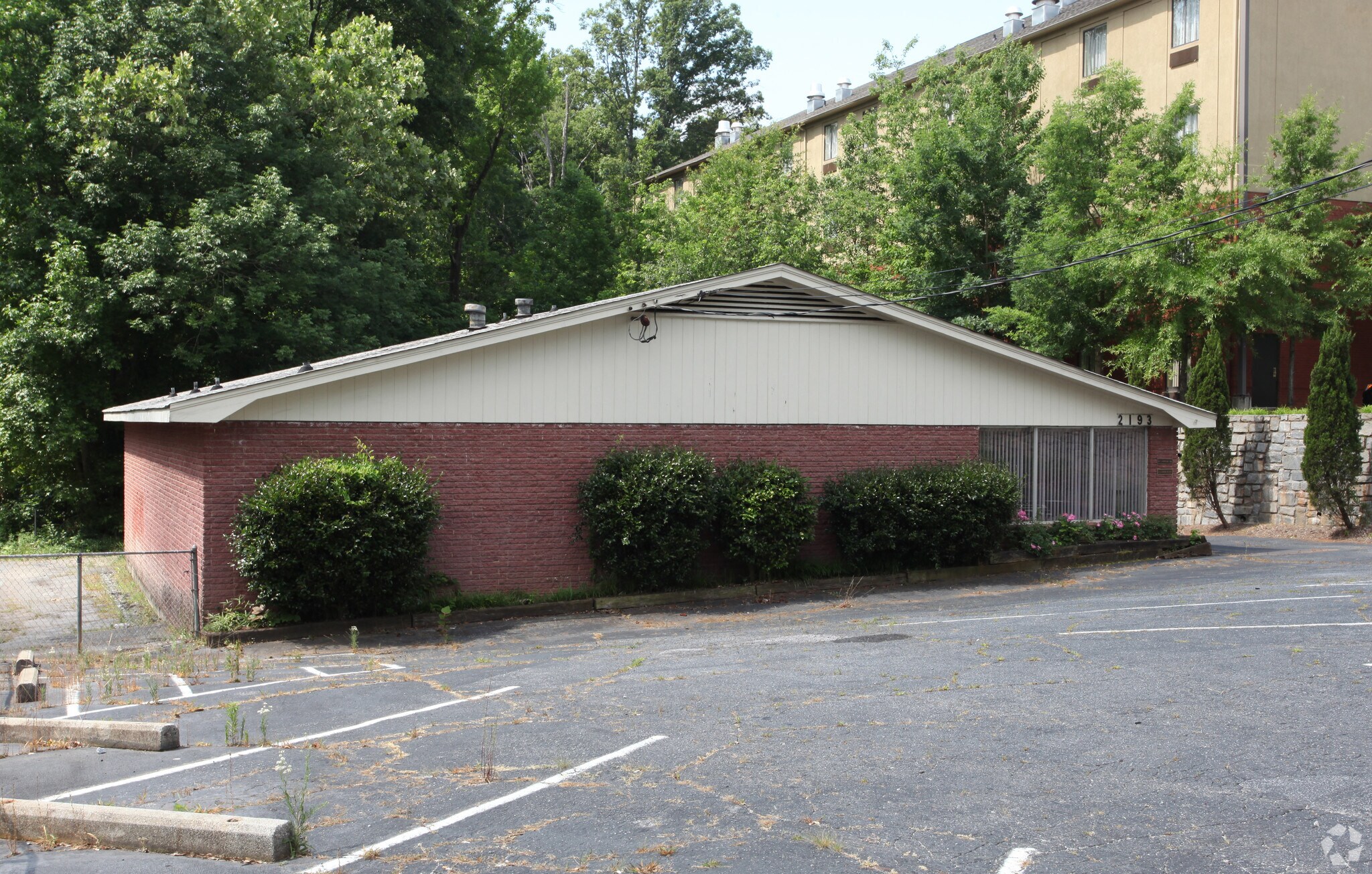 2193 N Decatur Rd, Decatur, GA 30033 | LoopNet