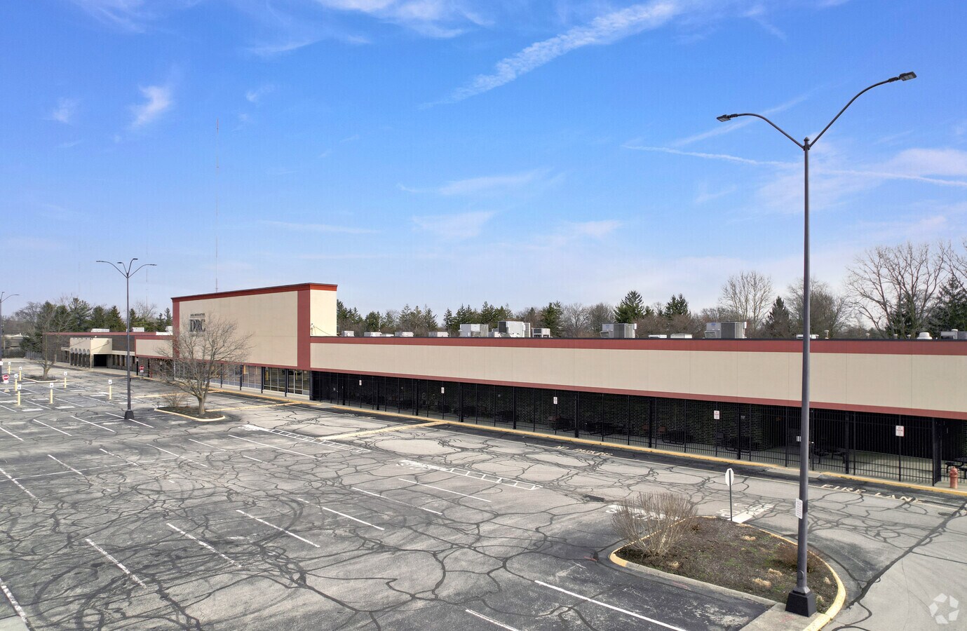 6901 Michigan Rd, Indianapolis, IN 46268 | LoopNet