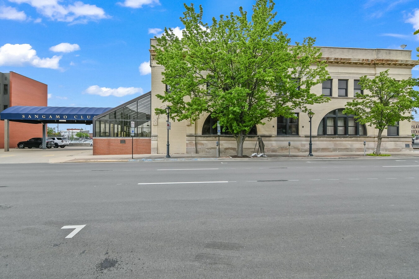 227 E Adams St, Springfield, IL 62701 - Sangamo Club Building | LoopNet