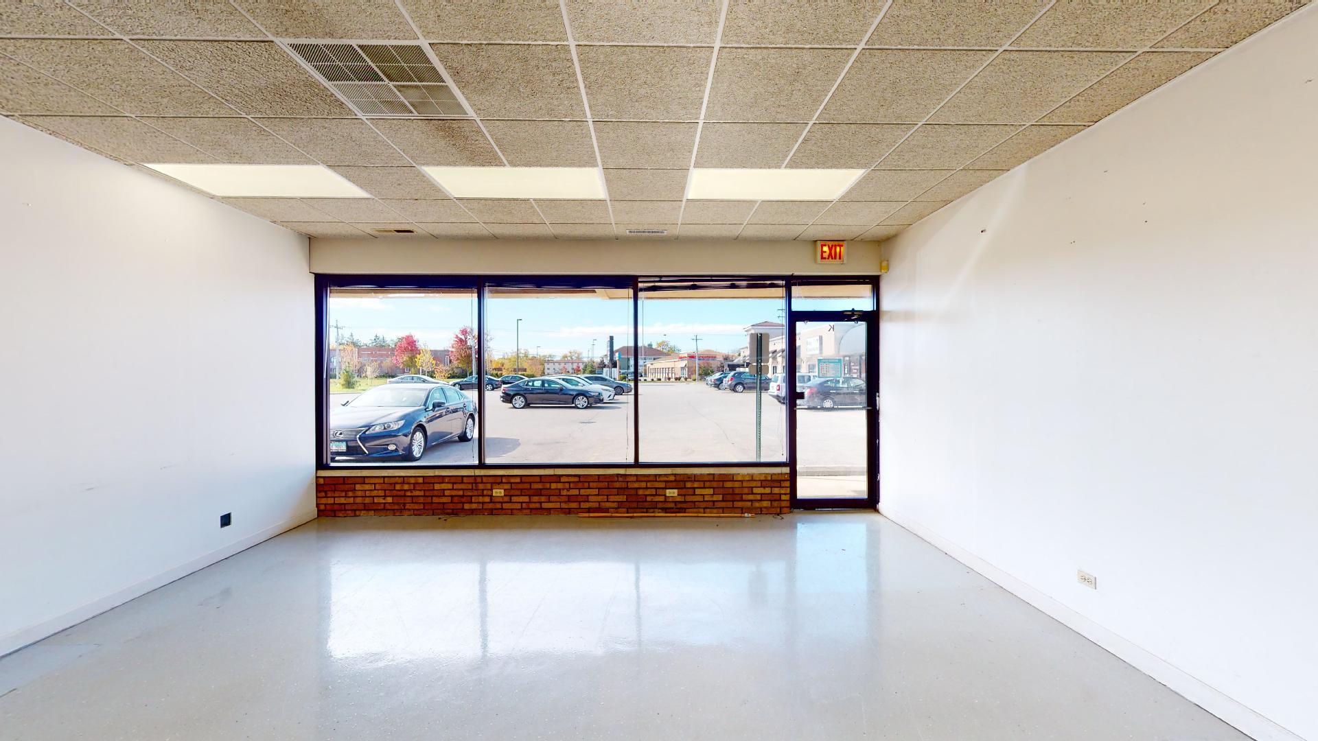 2001 N Rand Rd, Palatine, IL 60074 - Windy City Center | LoopNet