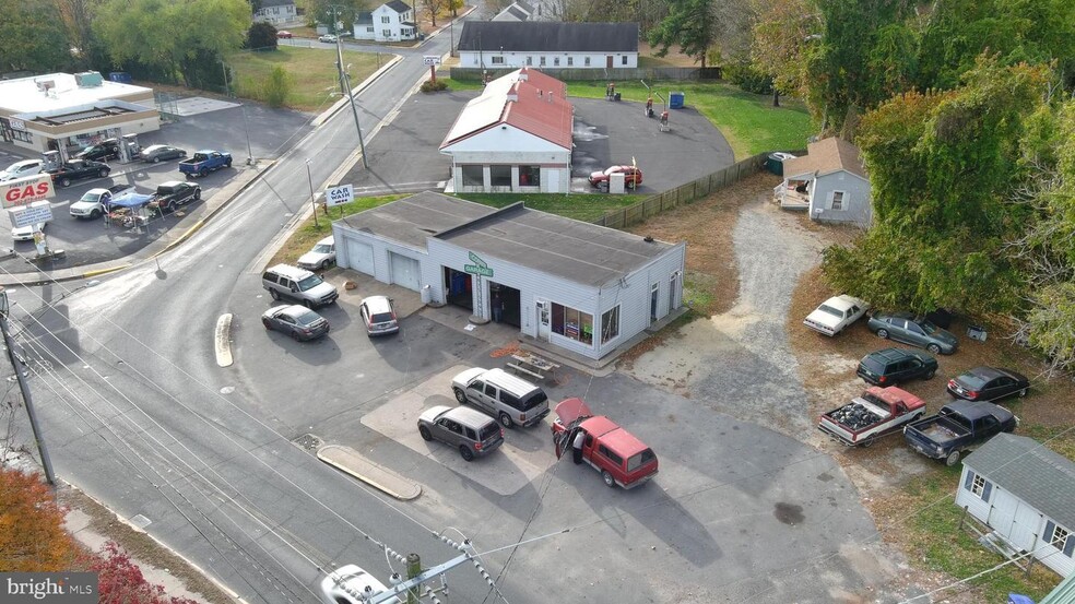 110 West St, Laurel, DE 19956 | LoopNet