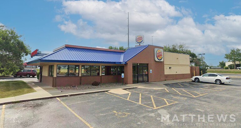 5231 N Brady St, Davenport, IA 52806 | LoopNet