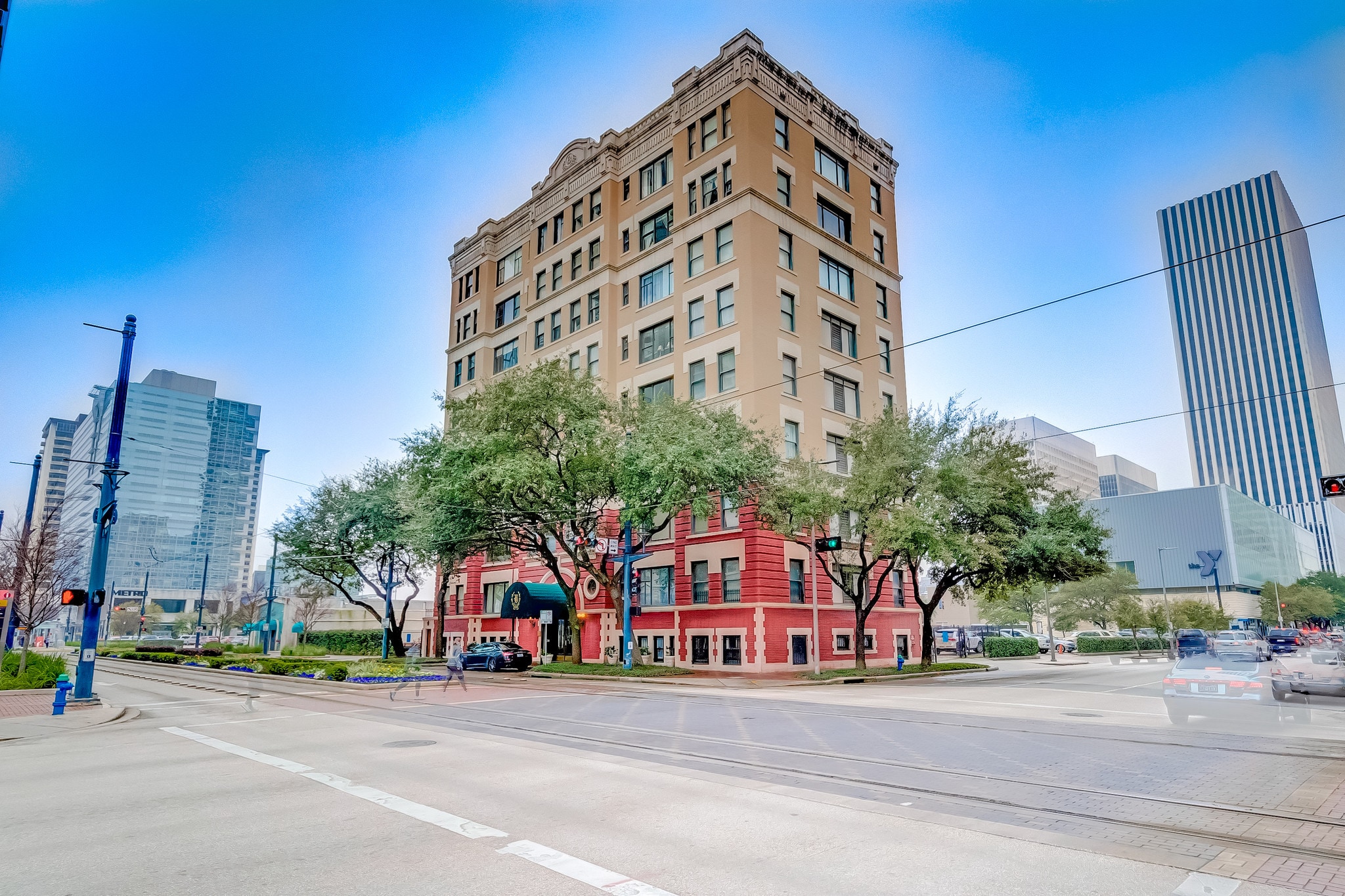 1700 Main St, Houston, TX 77002 | LoopNet
