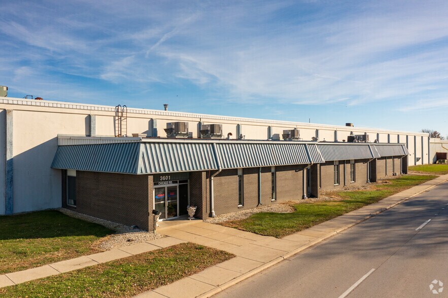 3601 Chicago Rd, Steger, IL 60475 | LoopNet