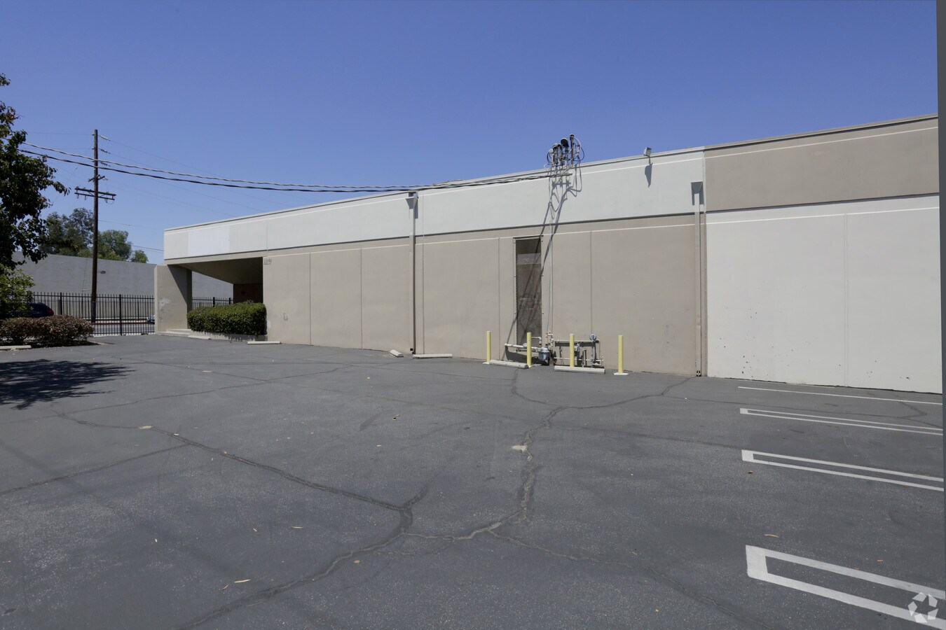 13350 Paxton St, Pacoima, CA 91331 | LoopNet