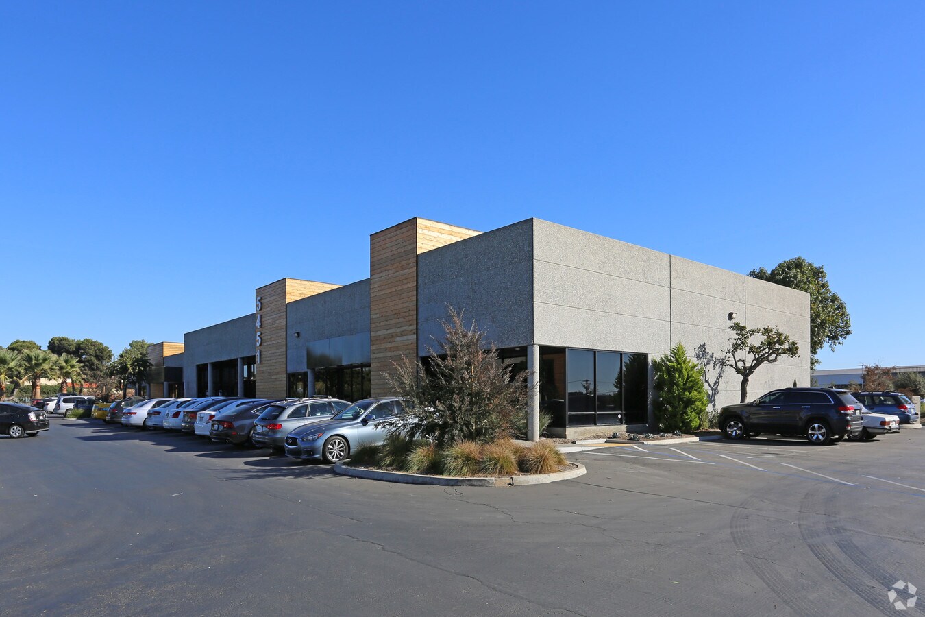 5451 Avenida Encinas, Carlsbad, CA 92008 | LoopNet