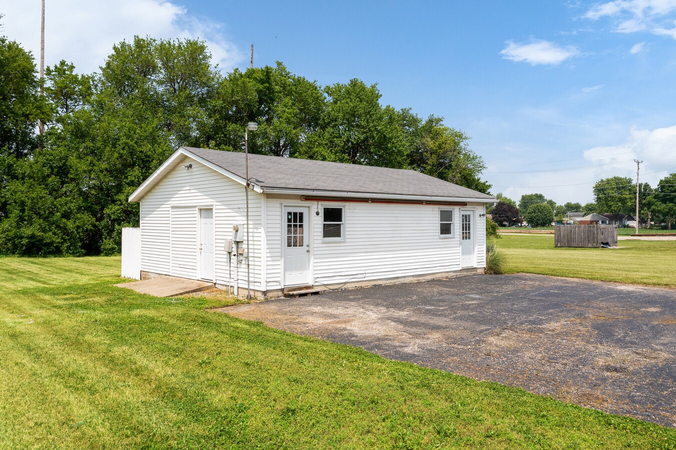 1165 W Main St, New Lebanon, OH 45345 | LoopNet