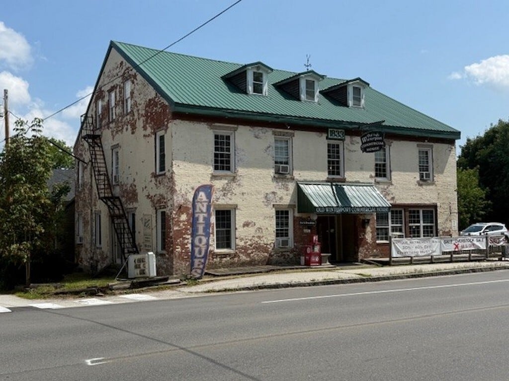 114 Main St, Winterport, ME 04496 - 114 Main Rd, Winterport | LoopNet