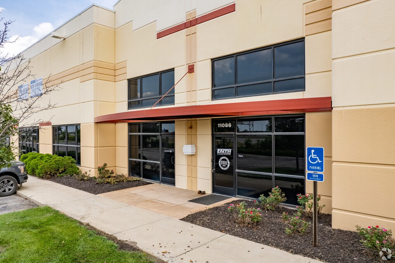 11086-11098 Strang Line Rd, Lenexa, KS 66215 | LoopNet