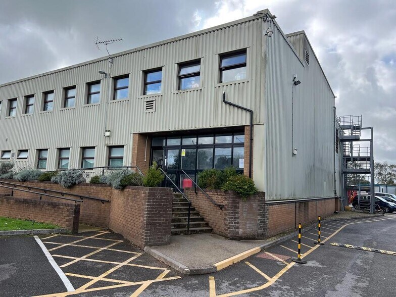 Manor Rd, Frome, BA11 4BN - Marston Trading Estate | LoopNet