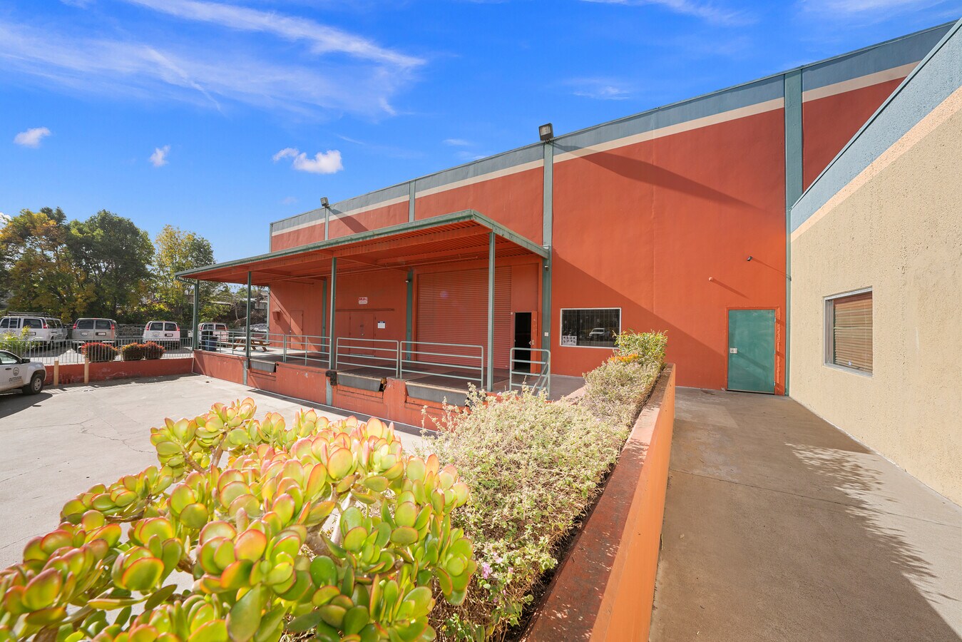 5275 Market St, San Diego, CA 92114 | LoopNet