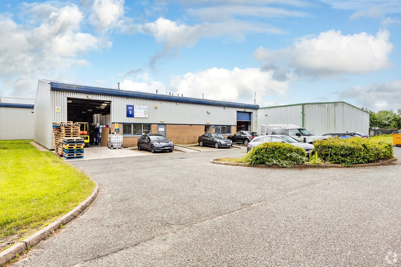 Hermes Rd, Liverpool, L11 0ED | LoopNet