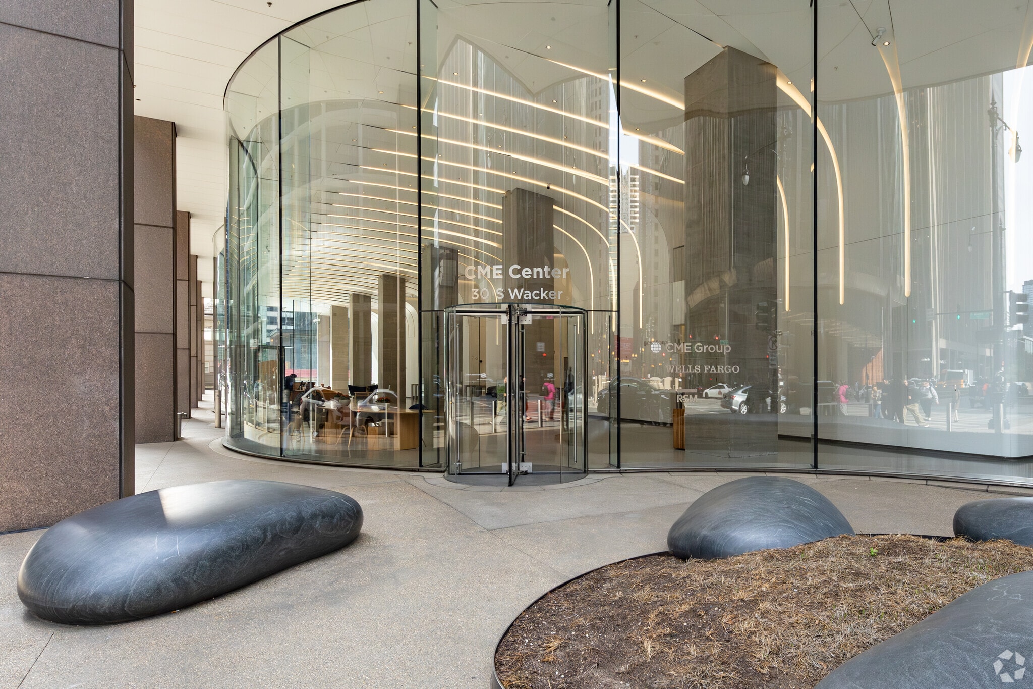 30 S Wacker Dr, Chicago, IL 60606 - CME Center | LoopNet