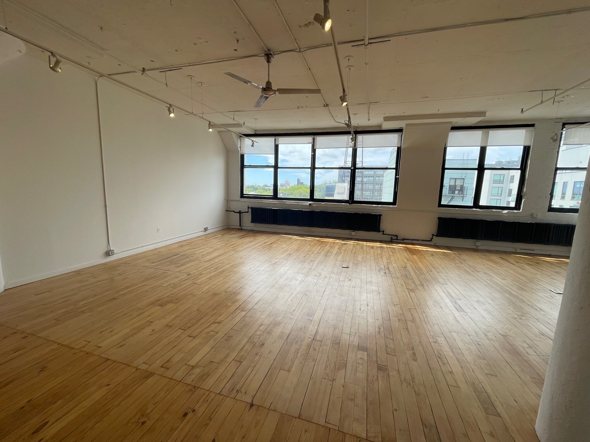 61 Greenpoint Ave, Brooklyn, NY 11222 - The Pencil Factory | LoopNet