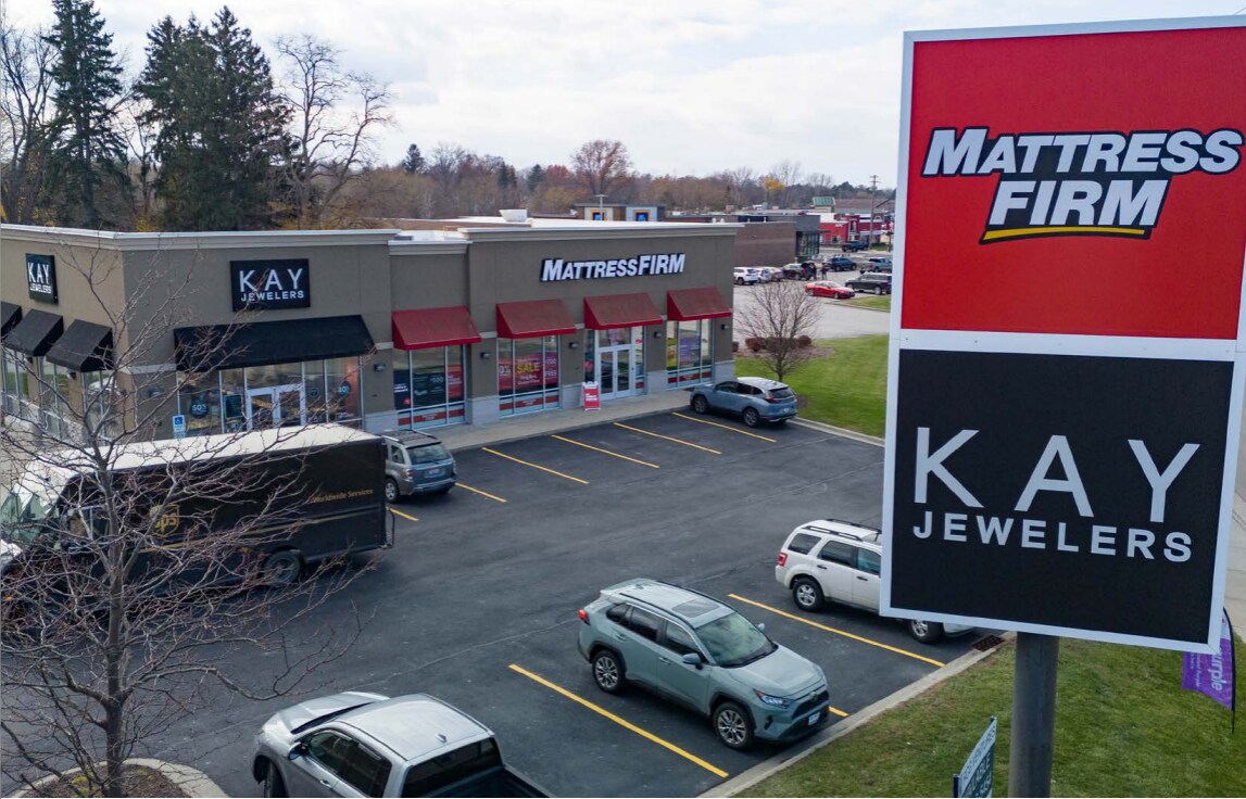 3124 N Ridge Rd E, Ashtabula, OH 44004 - Mattress Firm & Kay Jewelers ...