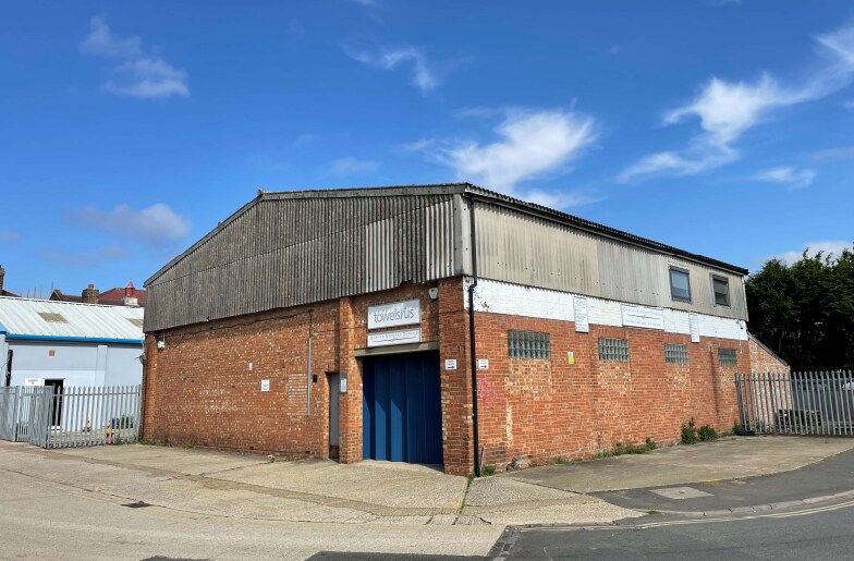 Ivy Arch Rd Worthing Bn14 8bx Loopnet