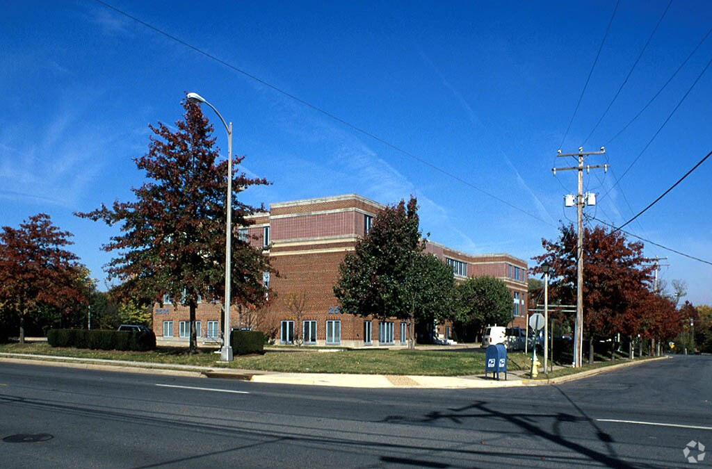 2501 N Glebe Rd, Arlington, VA 22207 - Office for Sale | LoopNet