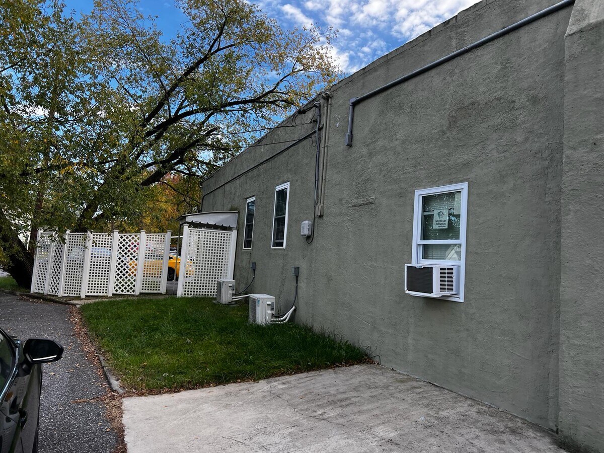 2712 Sparrows Point Rd, Baltimore, MD 21219 - Flex for Sale | LoopNet