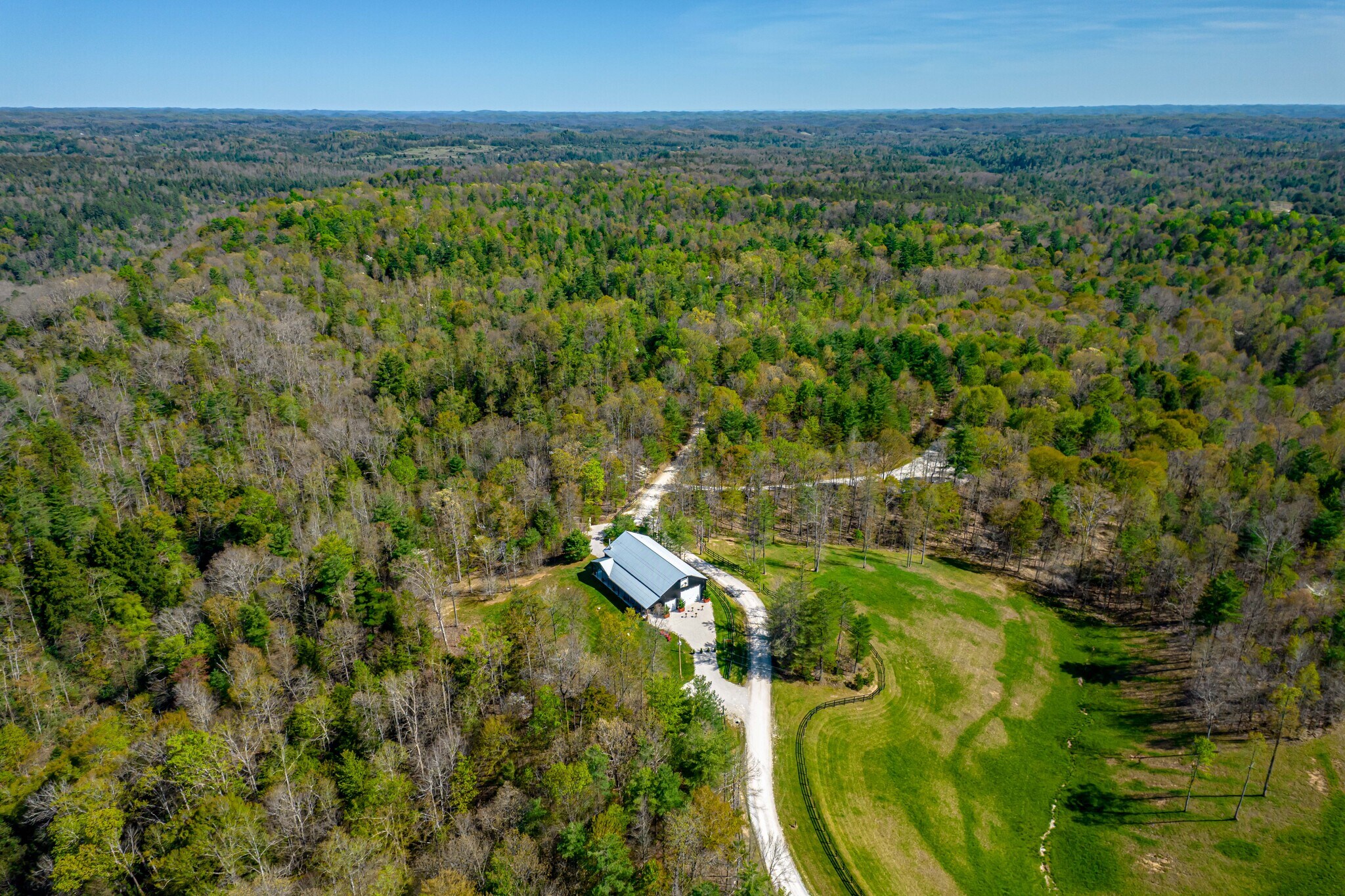 1233 Booth Ridge Rd, Rogers, KY 41365 | LoopNet