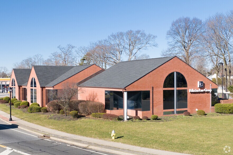 160 Howells Rd, Bay Shore, NY 11706 - Medical for Lease | LoopNet