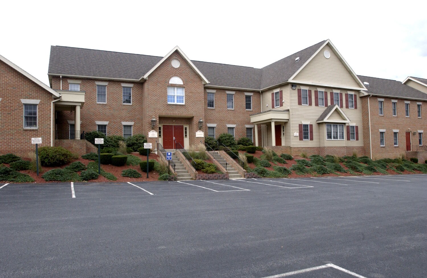 2909 Windmill Rd, Sinking Spring, PA 19608 - Spring Commons ...