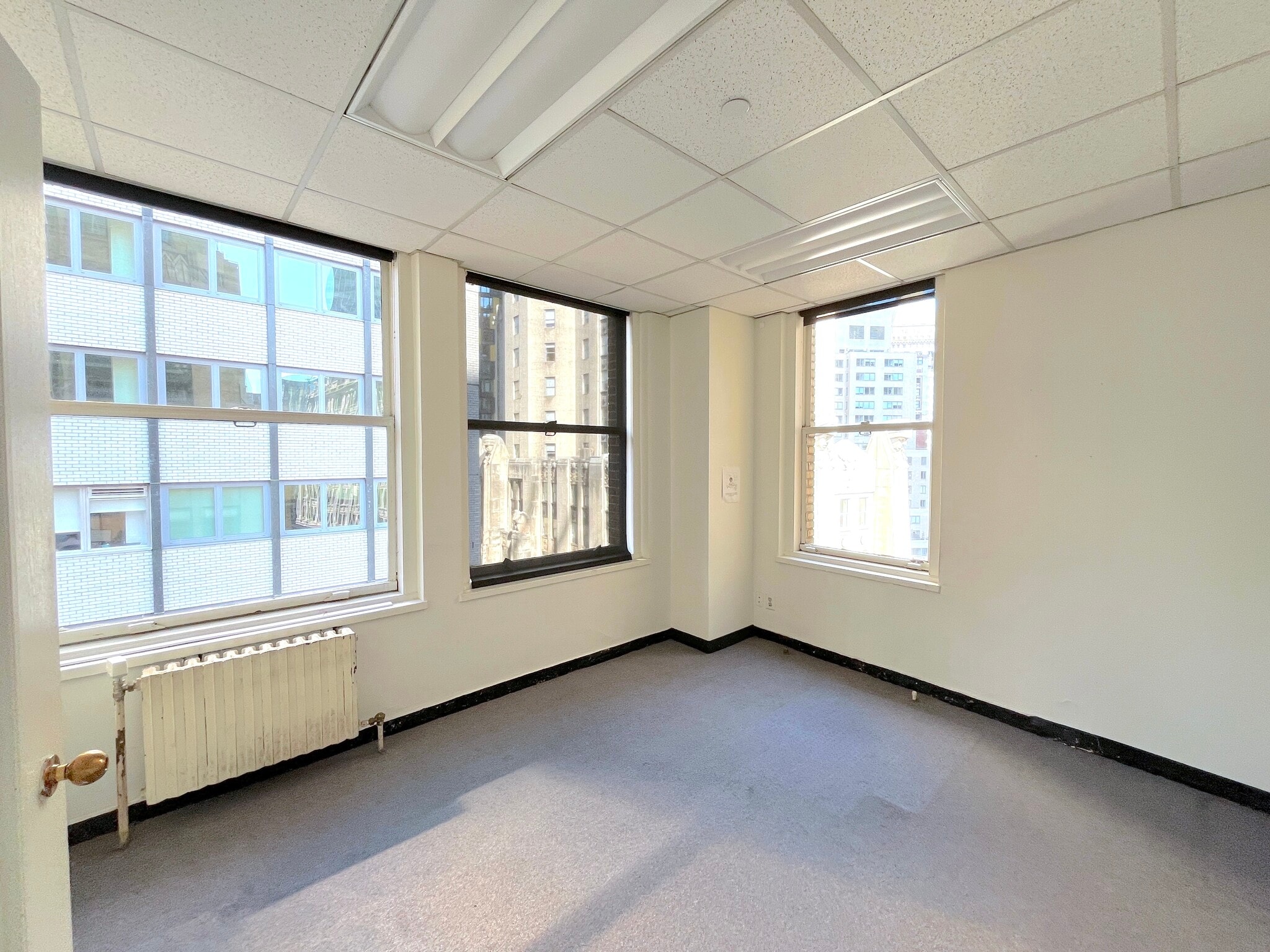 11 Hanover Sq, New York, NY 10005 - Office for Lease | LoopNet