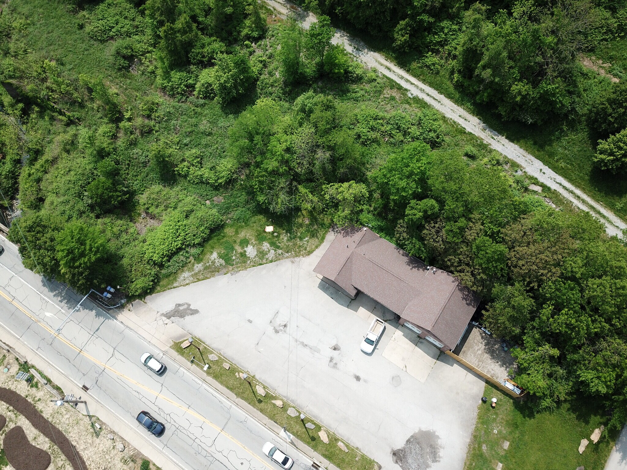 700 Rodi Rd, Pittsburgh, PA 15235 - Auto Garage - Corner Lot on Parkway ...