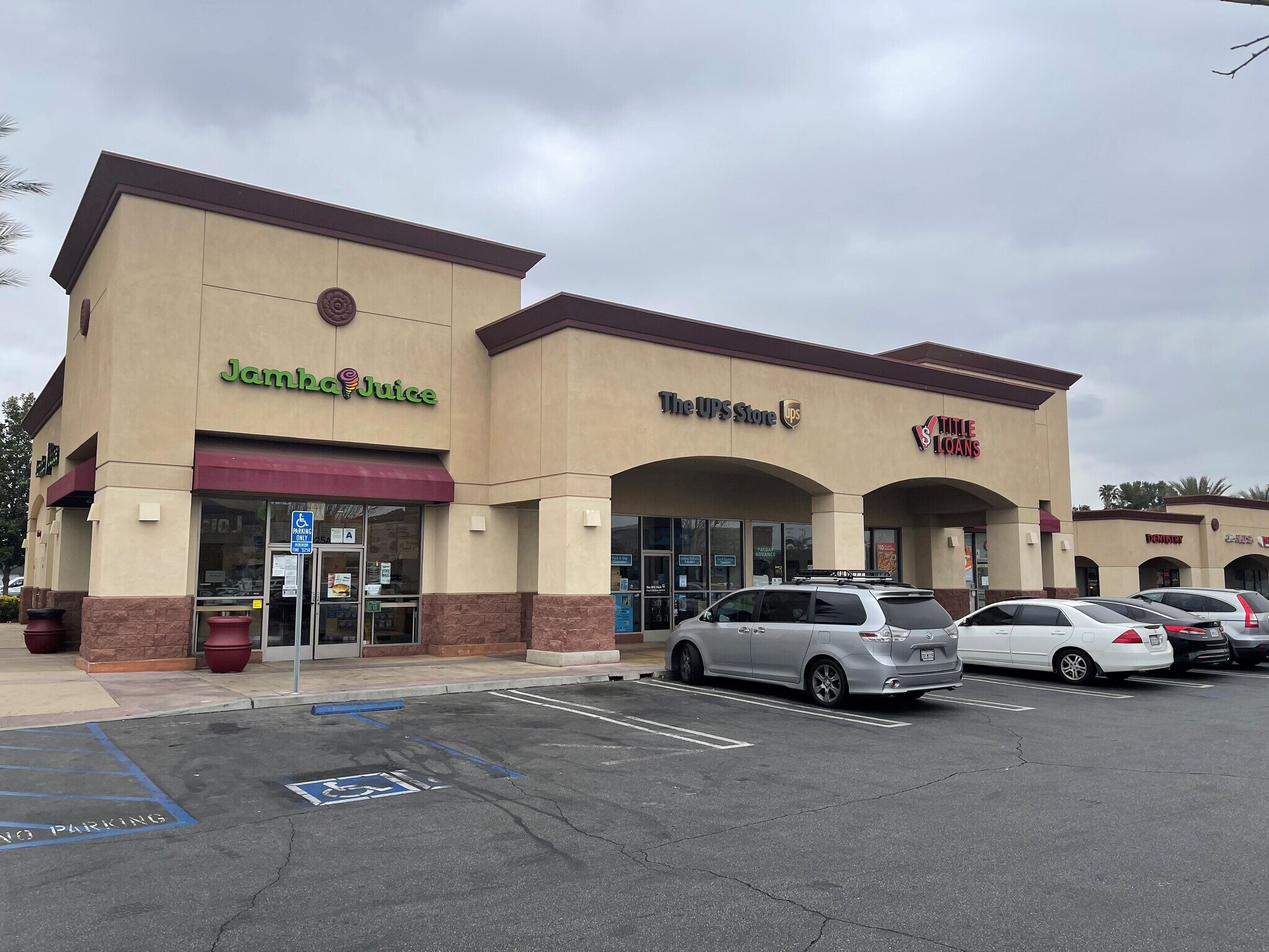 9825 Magnolia Ave, Riverside, CA 92503 - Retail for Lease | LoopNet.com