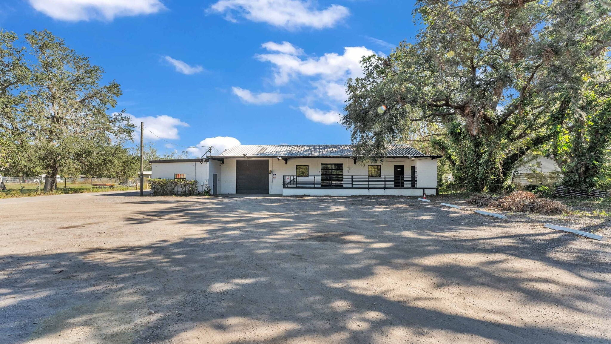 705 Jerry Smith Rd, Dover, FL 33527 - Jerry Smith Warehouse/Shop and ...