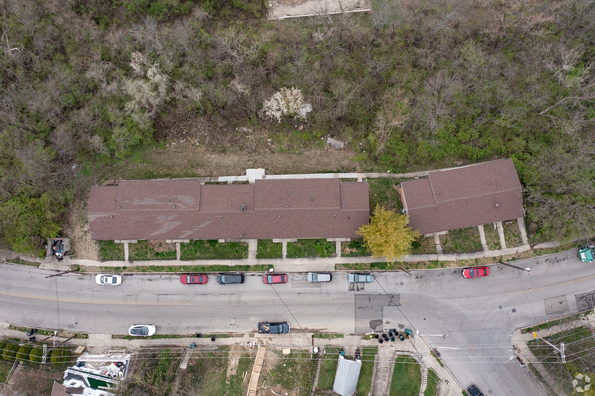 2955-2965 W McMicken Ave, Cincinnati, OH 45225 - College Bank Apartments | LoopNet