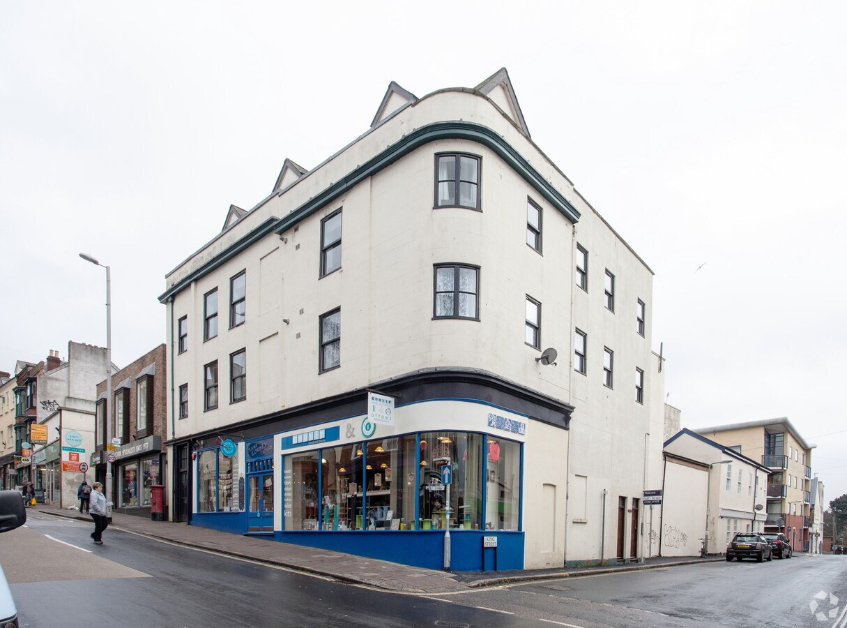 111-113 Fore St, Exeter, EX4 3JF | LoopNet