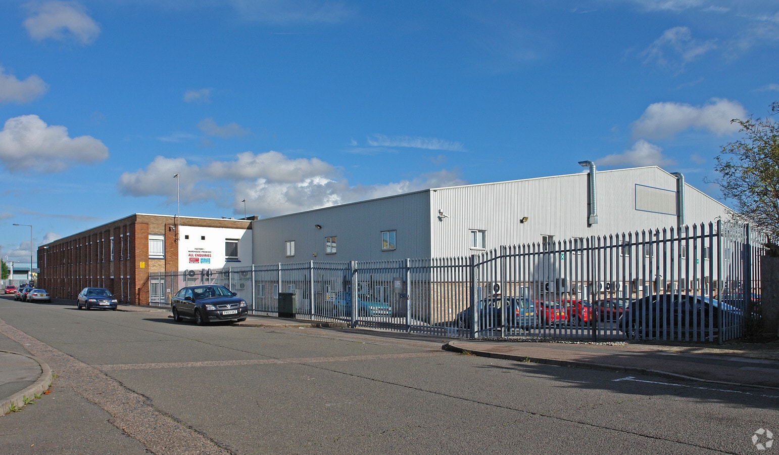 Dallow Rd, Luton, BDF LU1 1TR - Finway | LoopNet