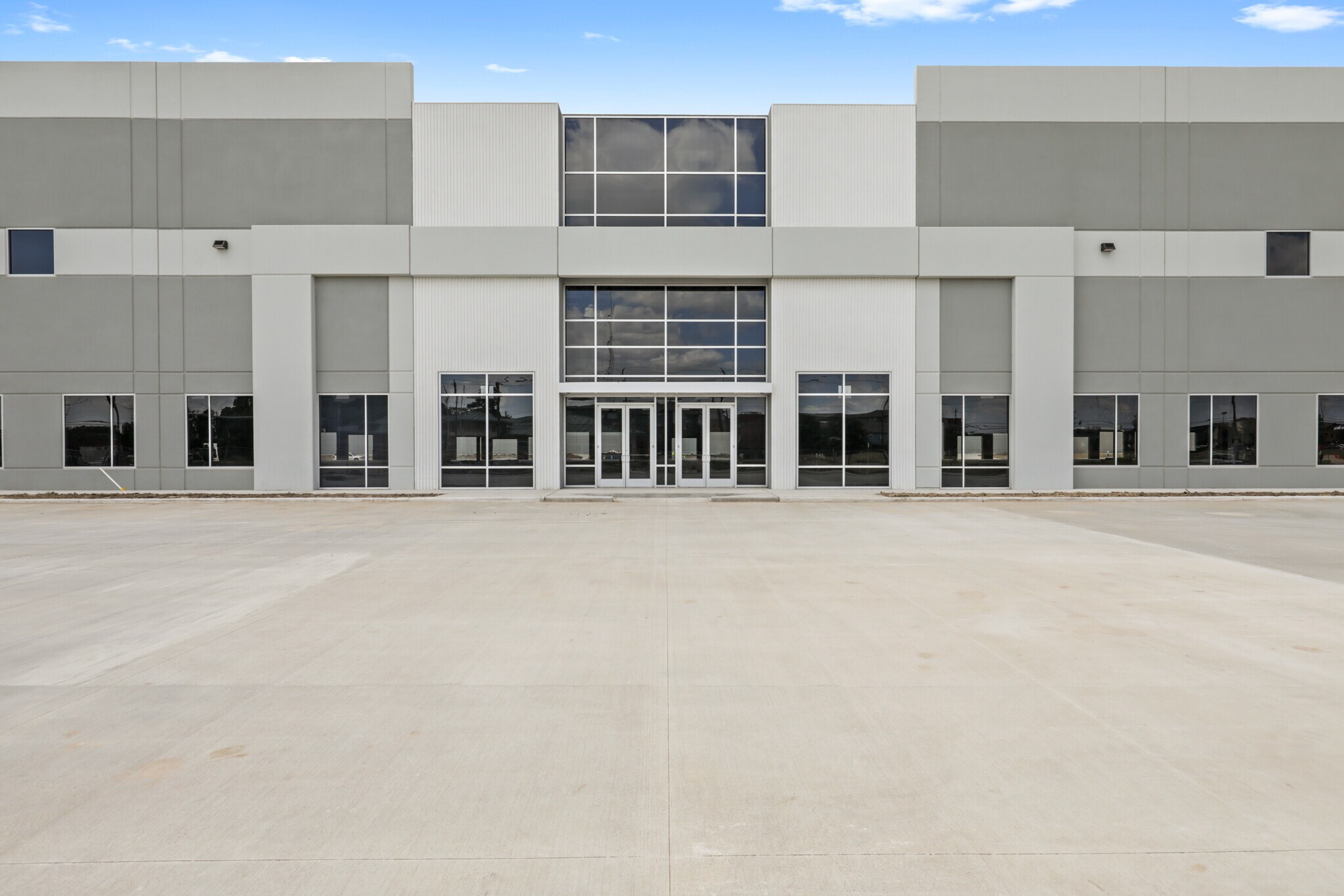 2304 Reed Rd, Houston, TX 77051 - Phase 1 - Bldg A | LoopNet