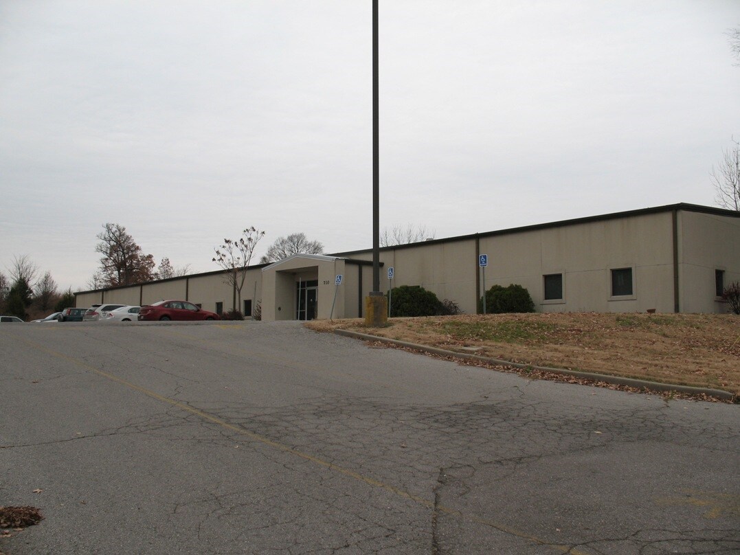710 Southern Expy, Cape Girardeau, MO 63703 | LoopNet