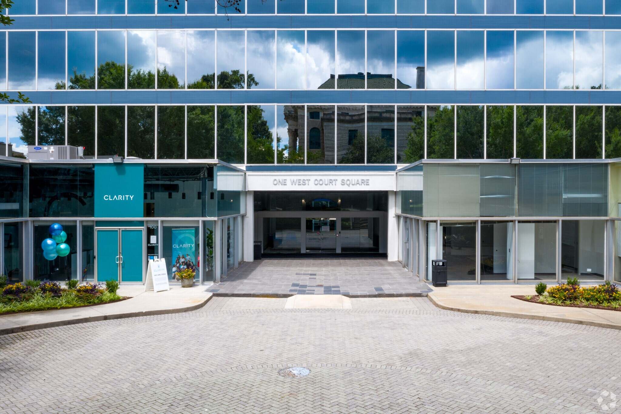 1 W Court Sq, Decatur, GA 30030 - One West Court Square | LoopNet