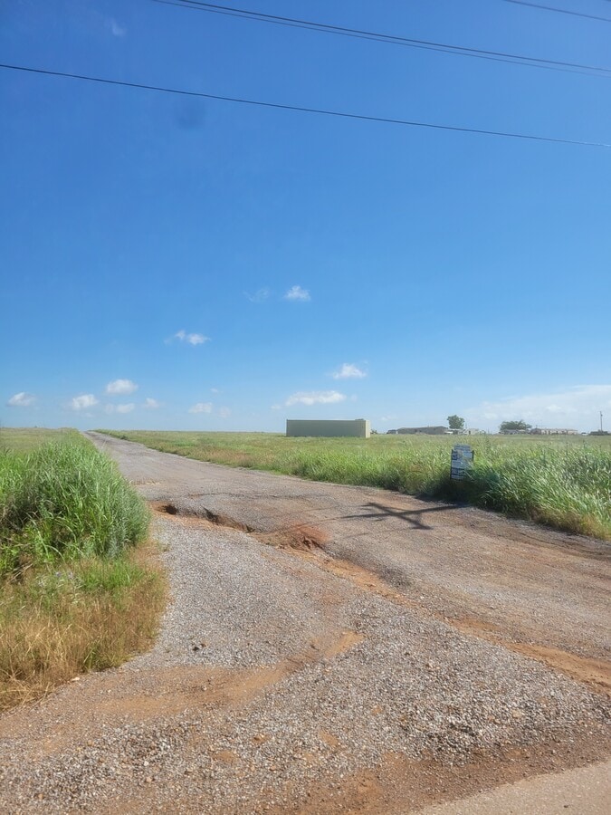 392 NW Meers Porter Hill Rd, Elgin, OK 73538 - Chizum Hale land | LoopNet