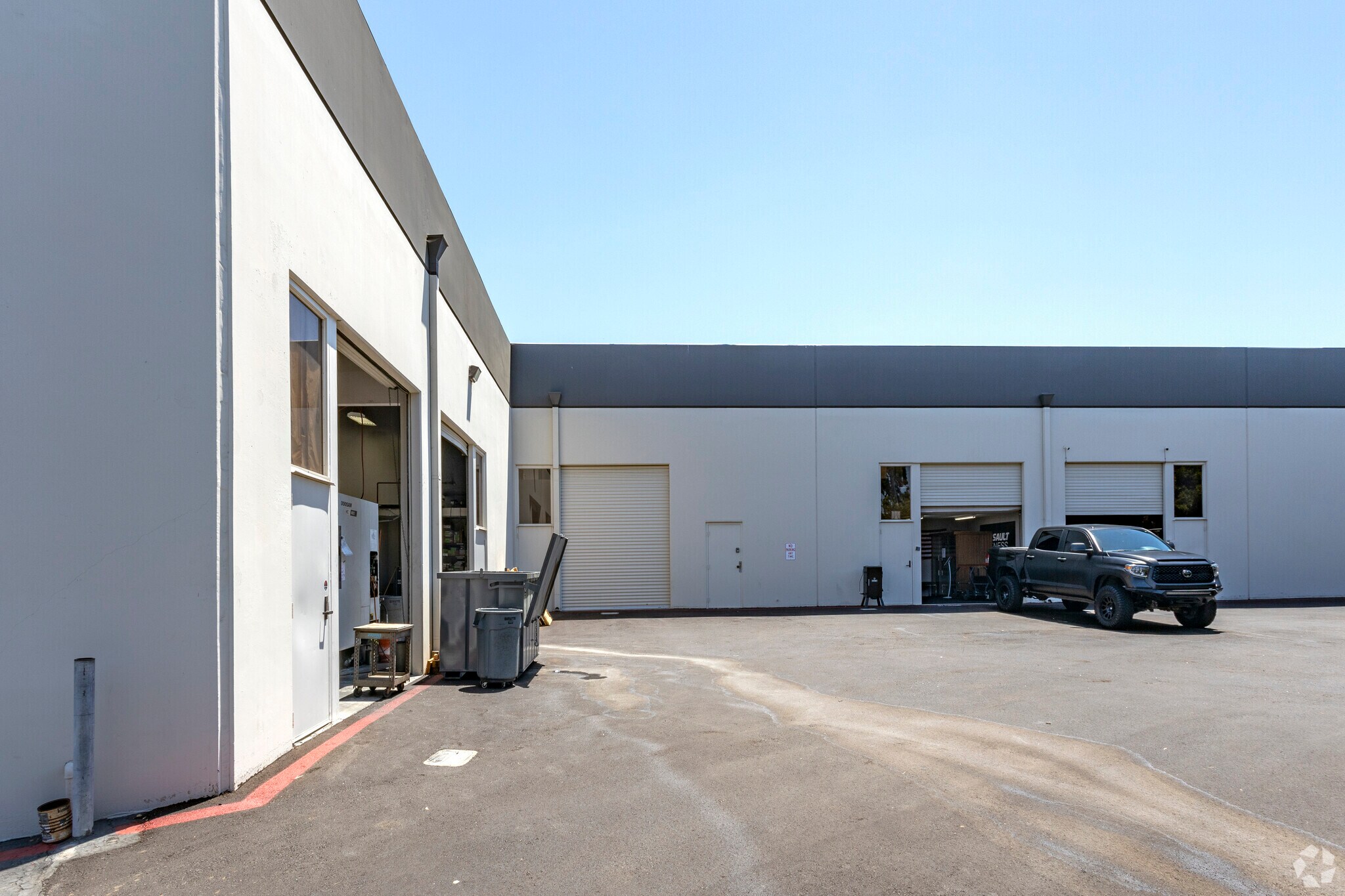 5751 Palmer Way, Carlsbad, CA 92010 - Flex for Sale | LoopNet