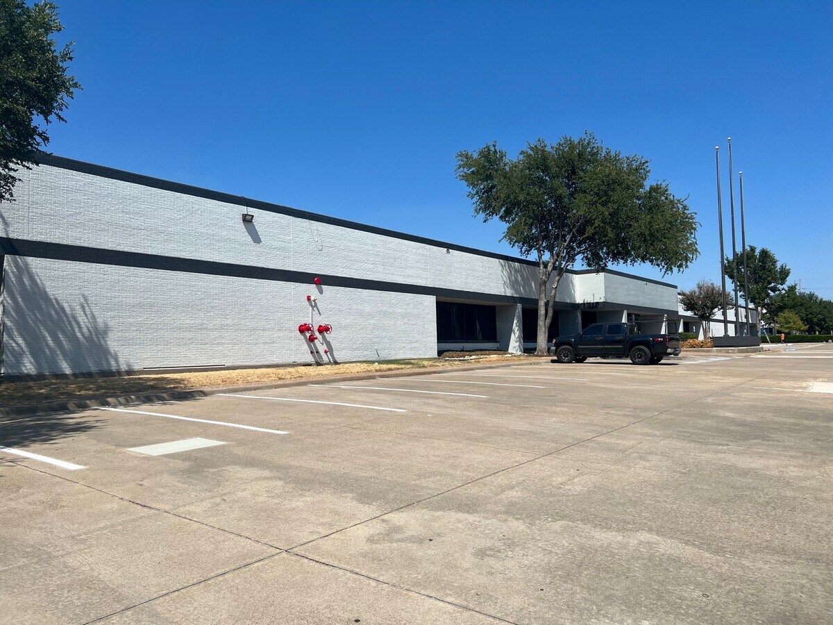 3799-3801 Arapaho Rd, Addison, TX 75001 | LoopNet
