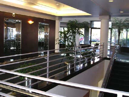 5 Centerpointe Dr, Lake Oswego, OR 97035 - Five Centerpointe | LoopNet