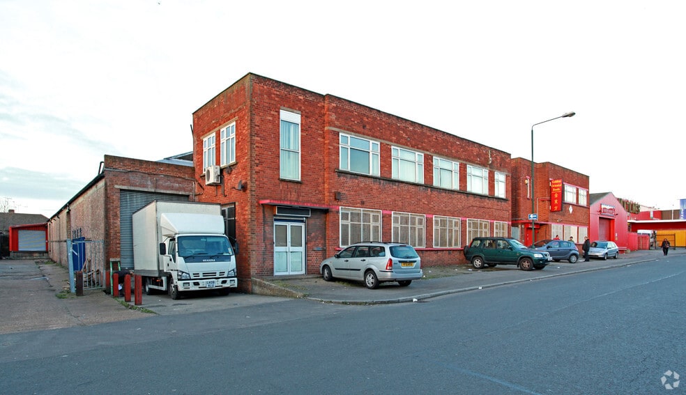 253-254 Water Rd, Wembley, HA0 1HX - Industrial for Sale | LoopNet