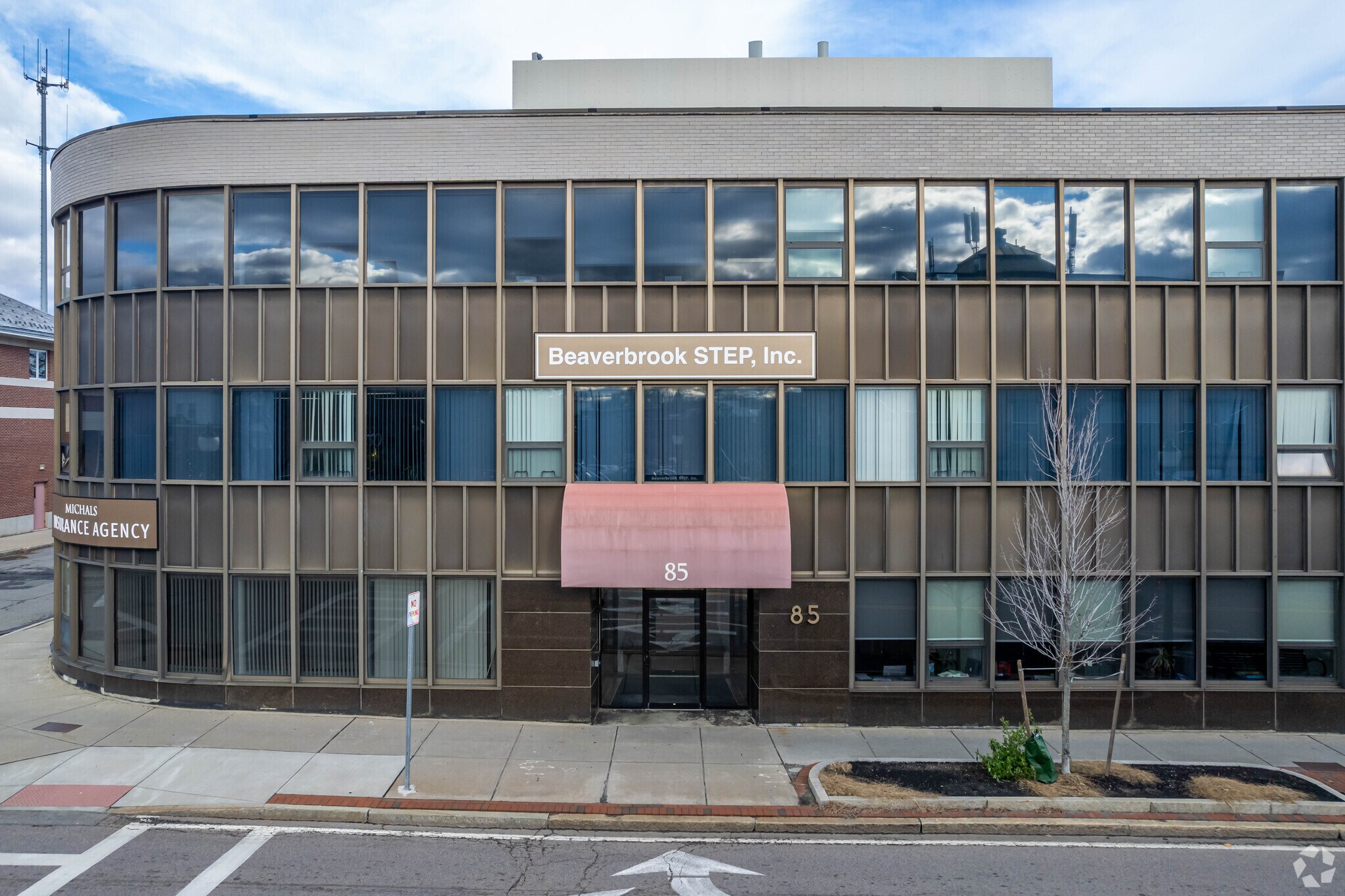 75-85 Main St, Watertown, MA 02472 - Watertown Corporate Center | LoopNet