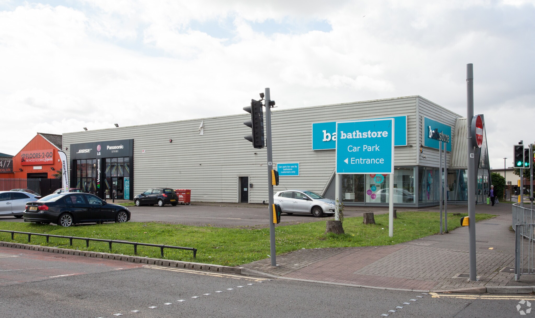 380 Newport Rd, Cardiff, CF23 9AE | LoopNet