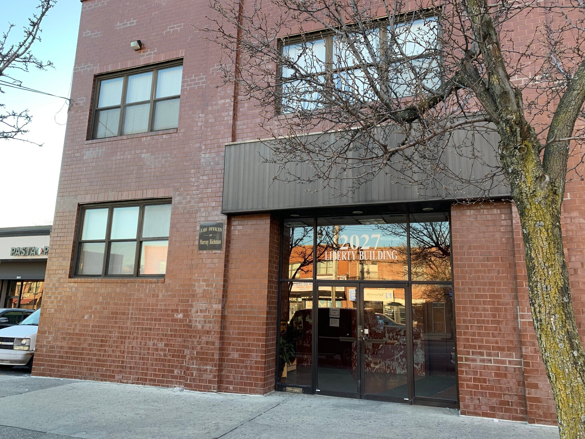 2027 Williamsbridge Rd, Bronx, NY 10461 - Liberty Building | LoopNet