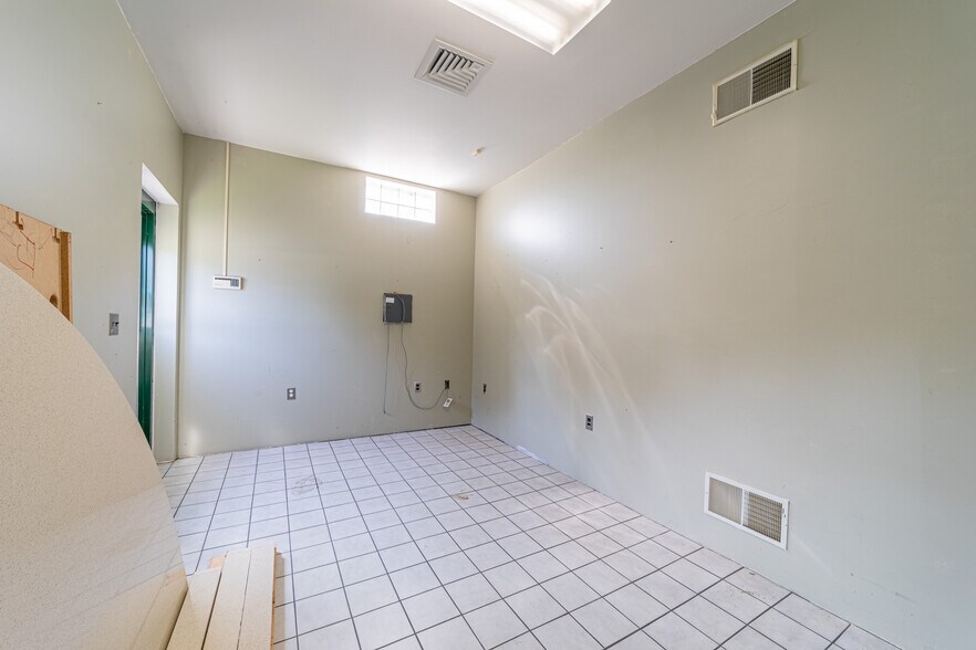 1670 Sorghum Mill Rd, Dover, DE 19901 | LoopNet