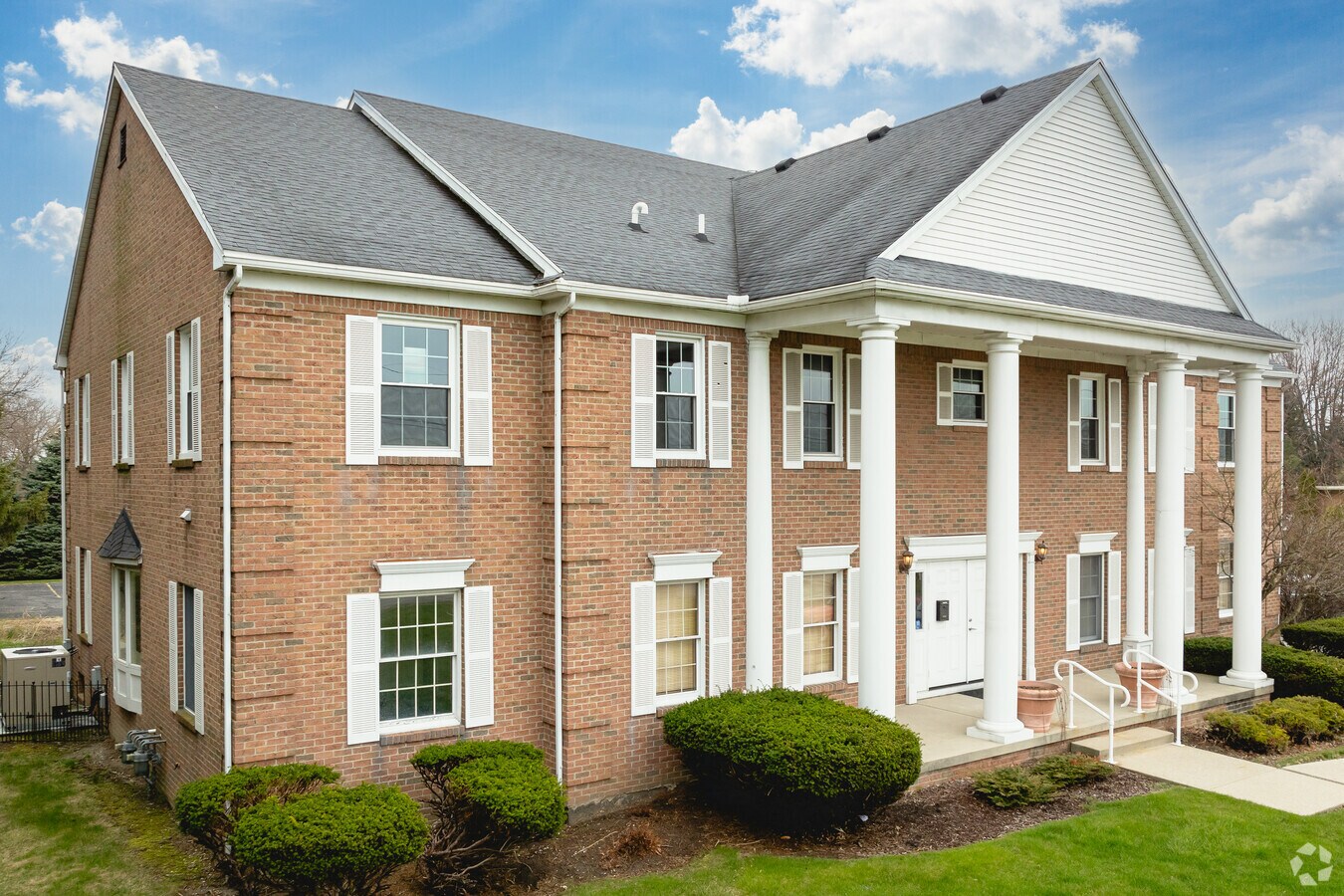 715 S Coy Rd, Oregon, OH 43616 | LoopNet